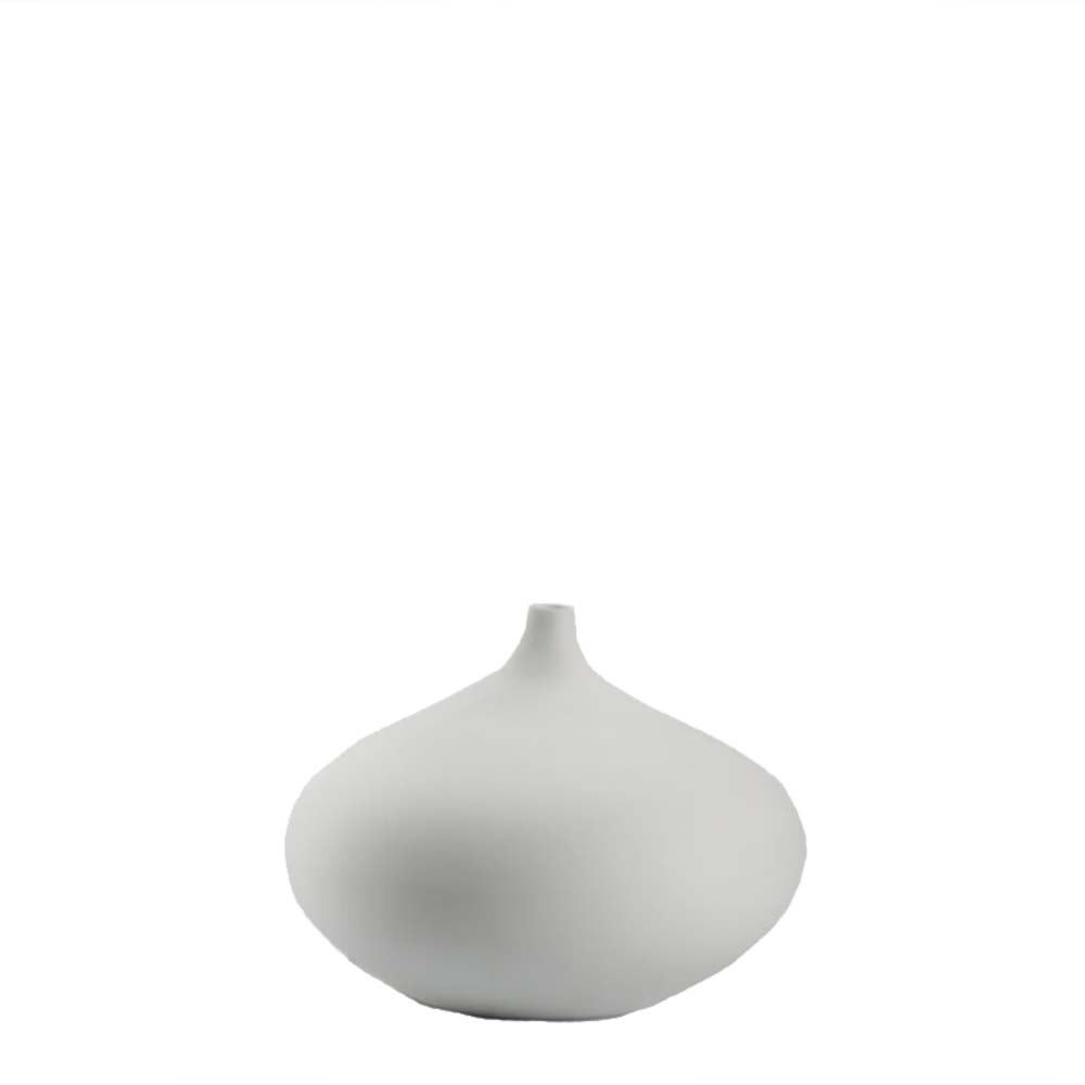 Bahari KISS Porcelain Vase: Design Quest